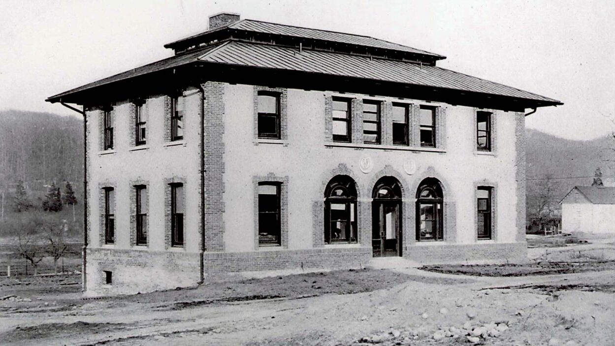 Carnegie Building | Cold Spring Harbor Laboratory